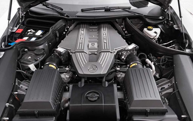 Mercedes SLS AMG UK - Expert Review